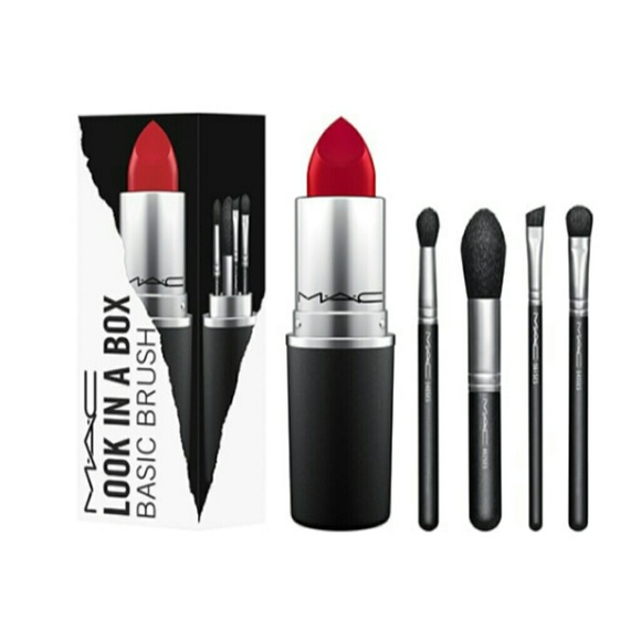 MAC Cosmetics | Makeup | Mac Look In A Box Basic Brush Set | Poshmark